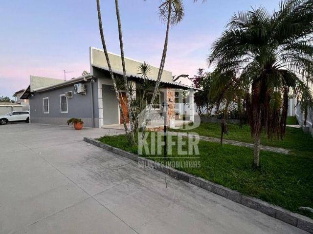 Casa em, / de 235m² 5 quartos à venda por R$ 564.000,00