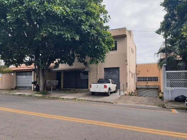 Casa em, / de 467m² para locação R$ 12.000,00/mes