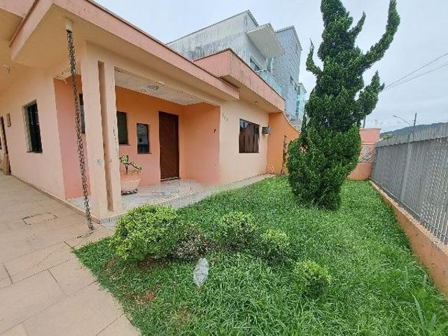 Casa em Dom Bosco, Itajaí/SC de 200m² 3 quartos à venda por R$ 899.900,00