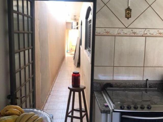 Casa em Dona Amélia, Araçatuba/SP de 202m² 4 quartos à venda por R$ 640.000,00