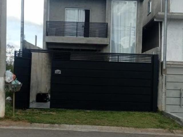 Casa em Dos Pereiras Caucaia do Alto, Cotia/SP de 190m² 3 quartos à venda por R$ 408.300,00