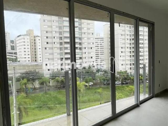 Casa em excelente condomínio residencial no Buritis!