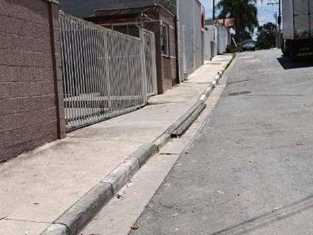 Casa em excelente localização