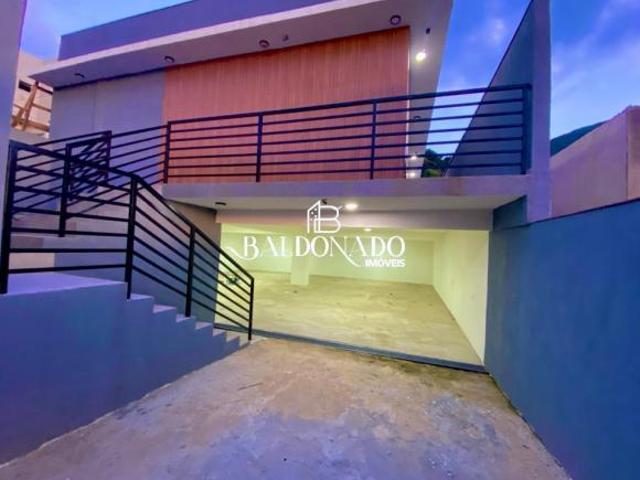 Casa em Extrema á venda com 2 dormitórios a 5 minutos do centro 3 da rodoviaria