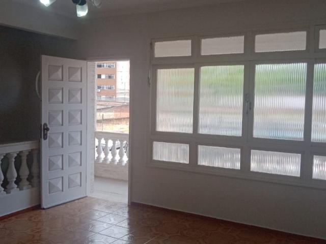 Casa em Encruzilhada, Santos/SP de 142m² 3 quartos à venda por R$ 749.000,00