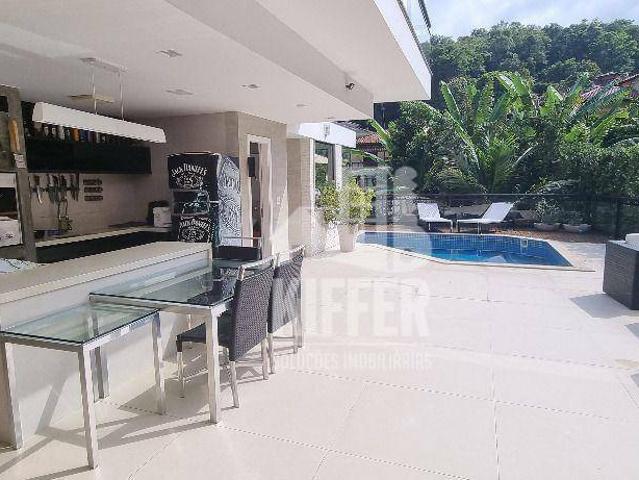 Casa em Engenho do Mato, Niterói/RJ de 443m² 6 quartos à venda por R$ 3.299.900,00