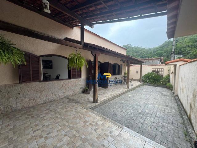 Casa em Engenho Pequeno, São Gonçalo/RJ de 0m² 3 quartos à venda por R$ 349.000,00
