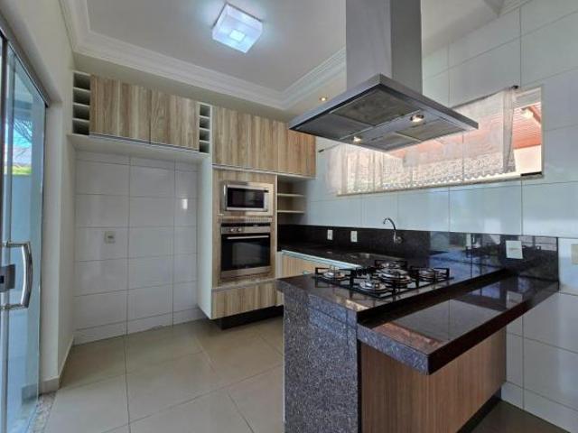 Casa em Engenho Velho, Nova Odessa/SP de 220m² 3 quartos à venda por R$ 1.590.000,00 ou para locação