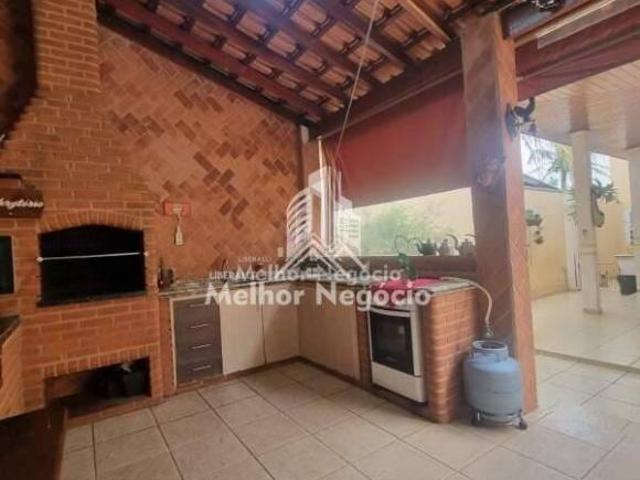 Casa em Engenho Velho, Nova Odessa/SP de 247m² 3 quartos à venda por R$ 692.000,00