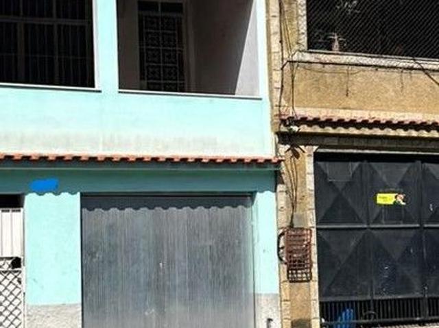 Casa em Engenhoca, Niterói/RJ de 200m² 4 quartos à venda por R$ 329.900,00