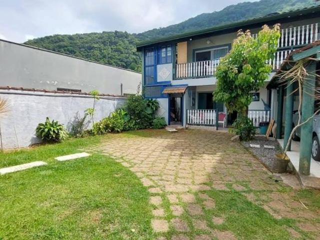 Casa em Enseada, Ubatuba/SP de 215m² 4 quartos à venda por R$ 1.400.000,00