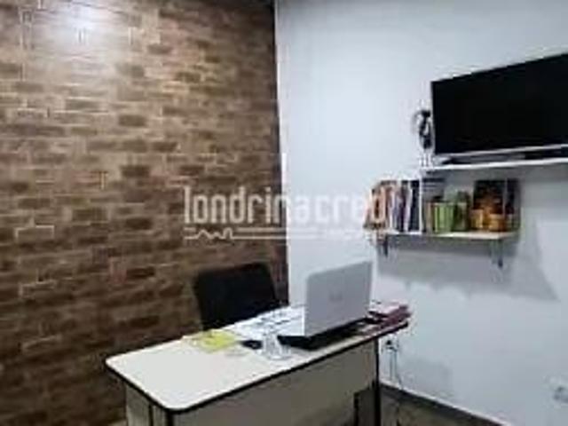 Casa em Ernani de Moura Lima, Londrina/PR de 128m² 4 quartos à venda por R$ 550.000,00