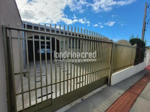 Casa em Ernani de Moura Lima, Londrina/PR de 129m² 3 quartos à venda por R$ 510.000,00