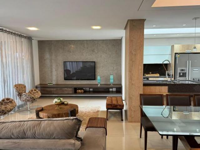 Casa em Esperança, Londrina/PR de 290m² 3 quartos à venda por R$ 2.800.000,00