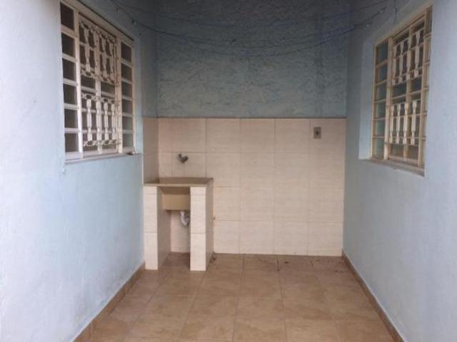 Casa em Esplanada Santa Terezinha, Taubaté/SP de 110m² 2 quartos à venda por R$ 370.000,00