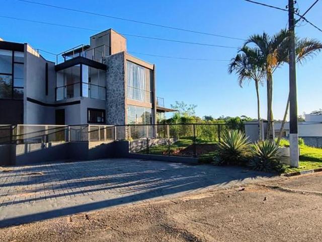 Casa em Estação, São Roque/SP de 450m² 3 quartos à venda por R$ 3.499.900,00