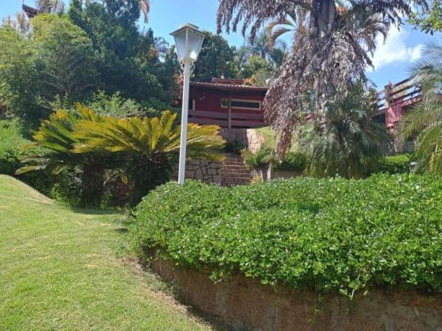 Casa em Estilo Colonial 3 dormitórios à Venda no Condomínio Jardim do Ribeirão 1