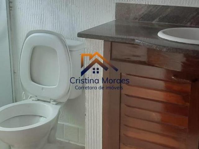 Casa em estilo rústico, com 4 dormitórios, no Condomínio Morada da praia