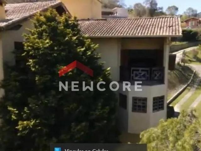 Casa em Estrada da Serrinha Vila Santo Antônio São Roque/SP