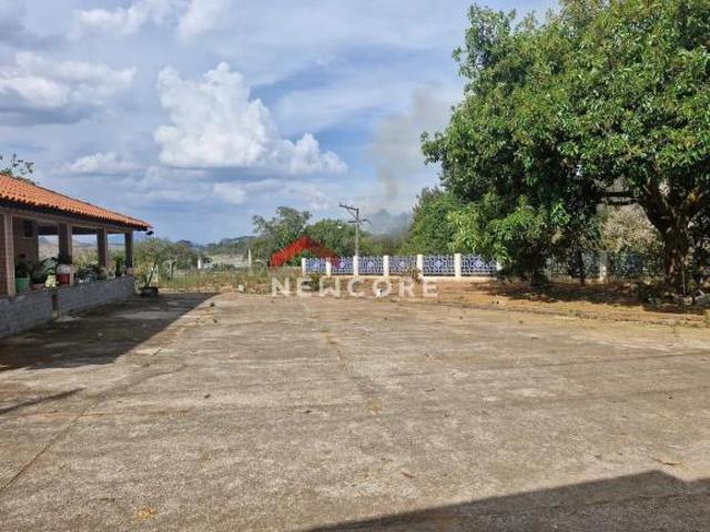 Casa em Estrada Municipal Antonio Buoso Boa Vista Bragança Paulista/SP