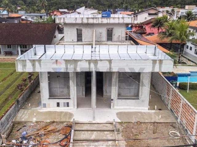 CASA EM FASE DE CONSTRUÇÃO MORADA DA PRAIA