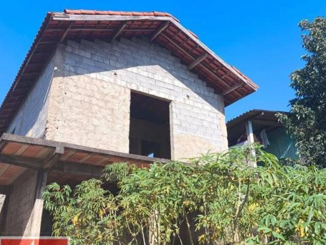 CASA EM FASE DE ACABAMENTO EM SÃO LOURENÇO DA SERRA/SP