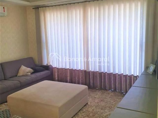Casa em Fazenda Santa Cândida, Campinas/SP de 250m² 4 quartos à venda por R$ 1.800.000,00