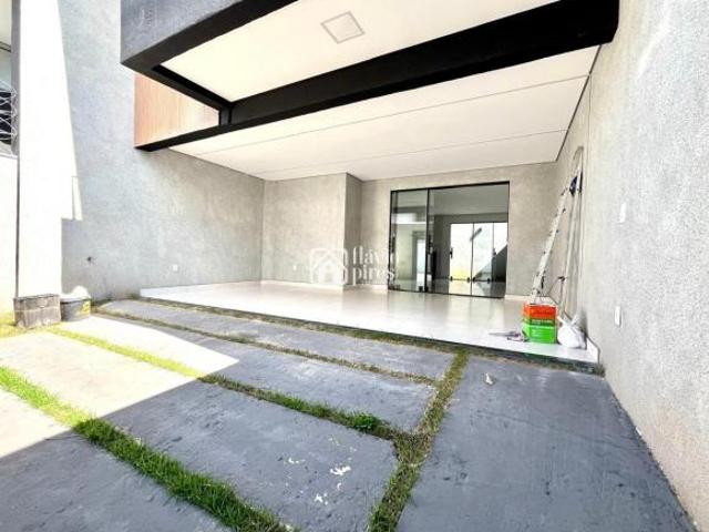 Casa em final de obra no Bairro Guarujá Mansões