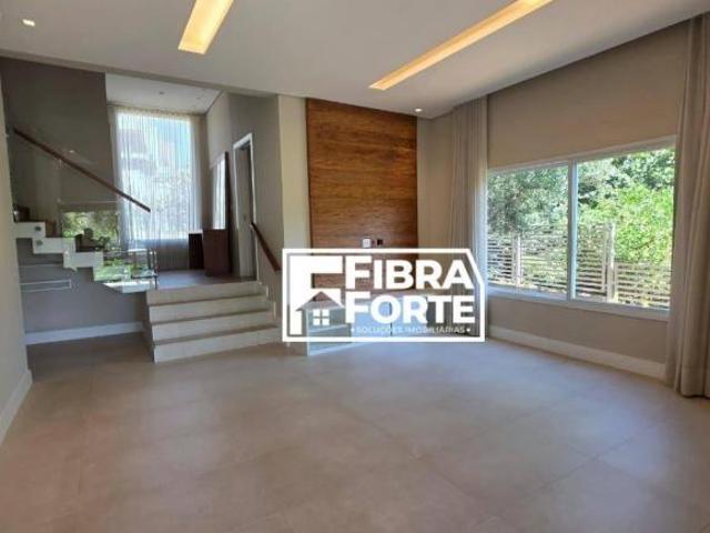 Casa em final de rua com 3 suítes à venda Swiss Park Campinas