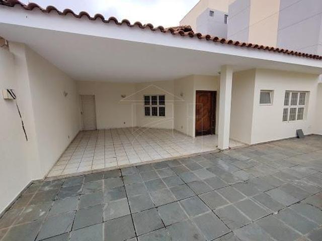 Casa em Fragata Marília por R$ 950.000