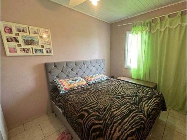 Casa em Guajuviras