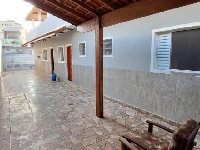 Casa em Guarulhos Porteira Fechada com 2 Dorms, Suíte e Garagem para 5 carros