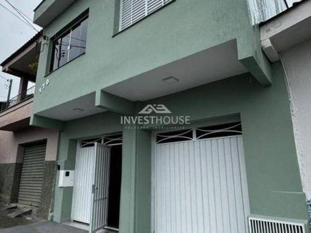 CASA EM GUAXUPÉ – CENTRO