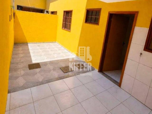 Casa em Galo Branco, São Gonçalo/RJ de 70m² 2 quartos à venda por R$ 179.900,00
