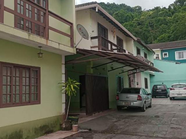Casa em Garatucaia