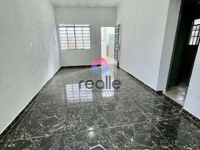 Casa em Glória, Belo Horizonte/MG de 200m² 3 quartos para locação R$ 3.800,00/mes