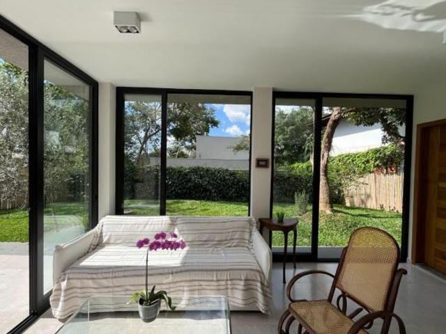 Casa em Golf Gardens, Carapicuíba/SP de 144m² 3 quartos à venda por R$ 1.650.000,00