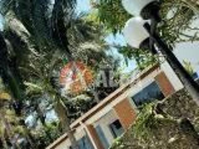Casa em Granja Viana, Cotia/SP de 1651m² 5 quartos à venda por R$ 2.600.000,00