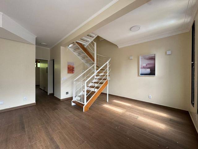 Casa em Granja Viana, Cotia/SP de 120m² 3 quartos à venda por R$ 869.000,00