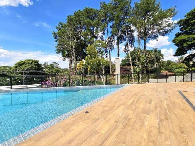 Casa em Granja Viana, Cotia/SP de 125m² 2 quartos à venda por R$ 950.000,00