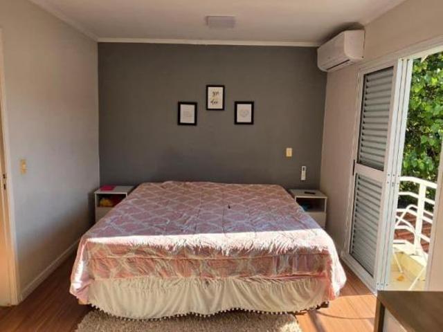 Casa em Granja Viana, Cotia/SP de 138m² 3 quartos à venda por R$ 940.000,00