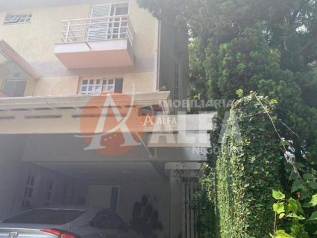 Casa em Granja Viana, Cotia/SP de 221m² 3 quartos à venda por R$ 880.000,00
