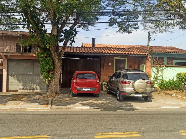 Casa em Granja Viana, Cotia/SP de 238m² 3 quartos à venda por R$ 859.900,00