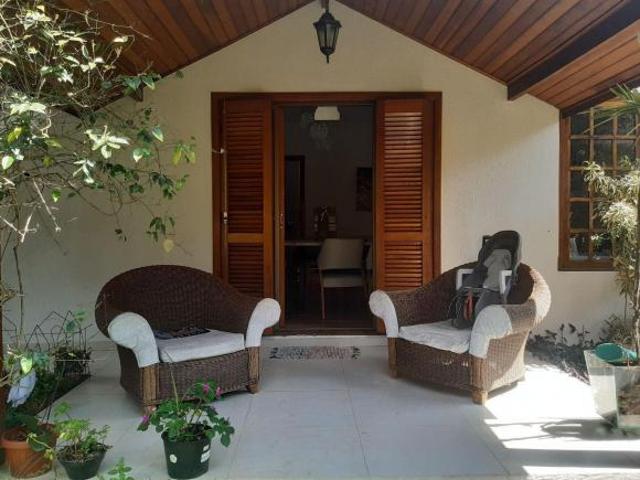 Casa em Granja Viana, Cotia/SP de 380m² 4 quartos à venda por R$ 1.350.000,00 ou para locação R$ 8.2