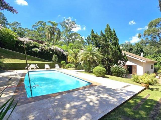 Casa em Granja Viana, Cotia/SP de 540m² 3 quartos à venda por R$ 2.400.000,00 ou para locação R$ 10