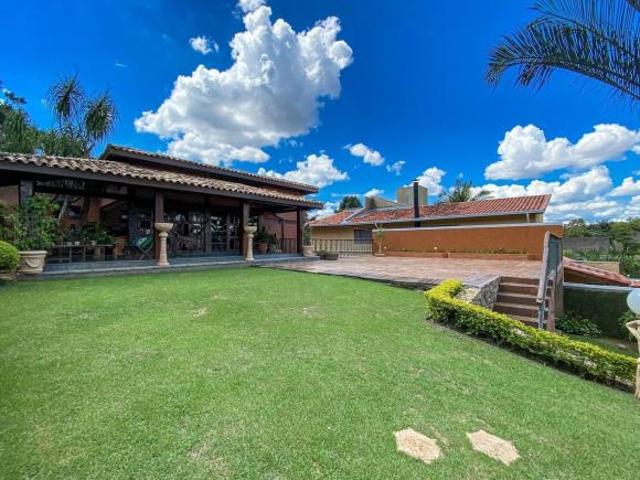 Casa em Granja Viana II, Cotia/SP de 400m² 4 quartos à venda por R$ 3.100.000,00 ou para locação R$