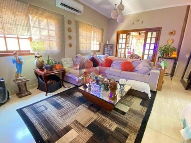 Casa em Horto Florestal, Ubatuba/SP de 200m² 3 quartos à venda por R$ 900.000,00