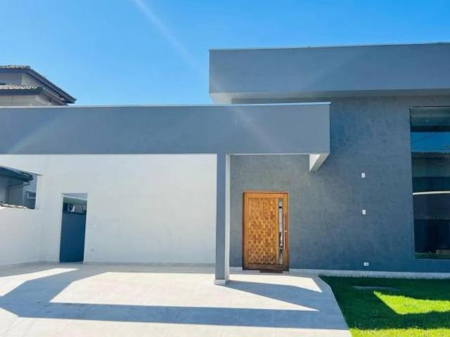 Casa em Horto Florestal, Ubatuba/SP de 450m² 4 quartos à venda por R$ 1.598.000,00