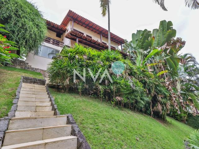 Casa em Itanhangá, Rio de Janeiro/RJ de 330m² 5 quartos à venda por R$ 1.889.900,00