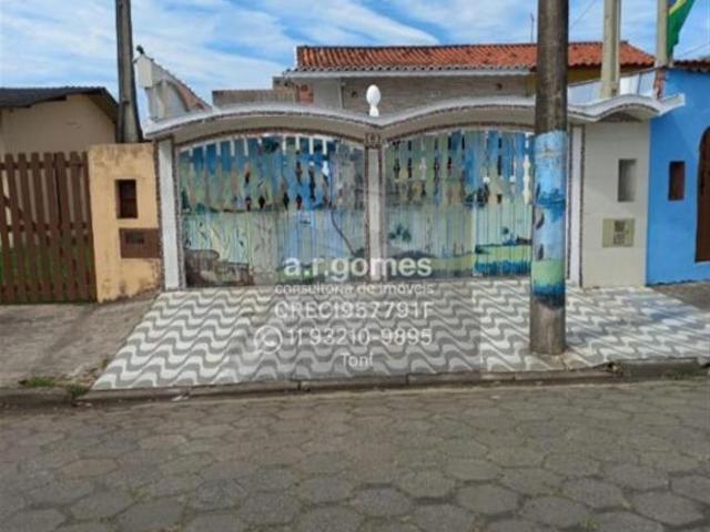 Casa em, Itanhaém/SP de 200m² 3 quartos à venda por R$ 350.000,00